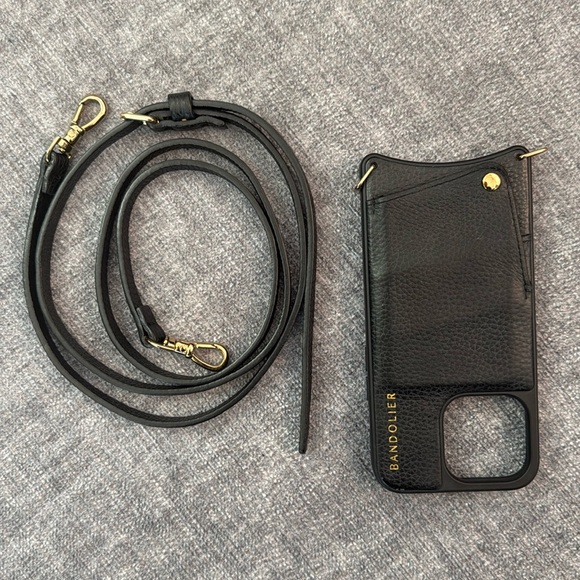 Bandolier | Bags | Bandolier Iphone 3 Pro Emma Leather Crossbody Phone ...